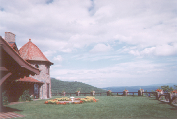 Welcome to Lucknow, Moultonborough, New Hampshire